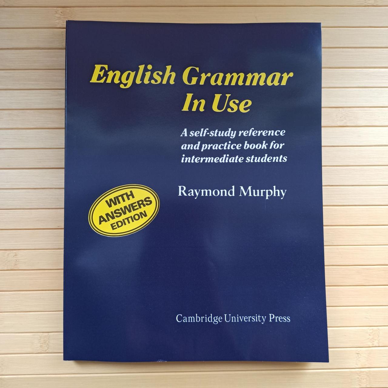 Essential Grammar in Use Raymond Murphy граматика англійської мови ...