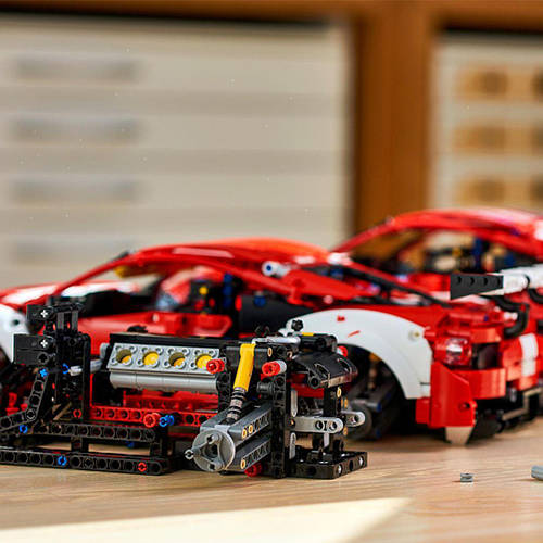 LEGO Technic Ferrari 488 GTE AF Corse #51 Спорткар Машина Феррари Лего ...