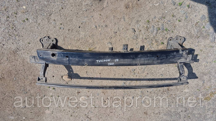 Підсилювач бампера переднього з пластиною Hyundai Tucson TL (D3) 86571 ...