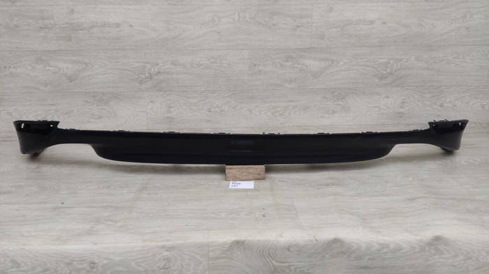 Губа накладка заднього бампера Toyota Camry XV70 V70 LE\XLE (2018-2020 ...