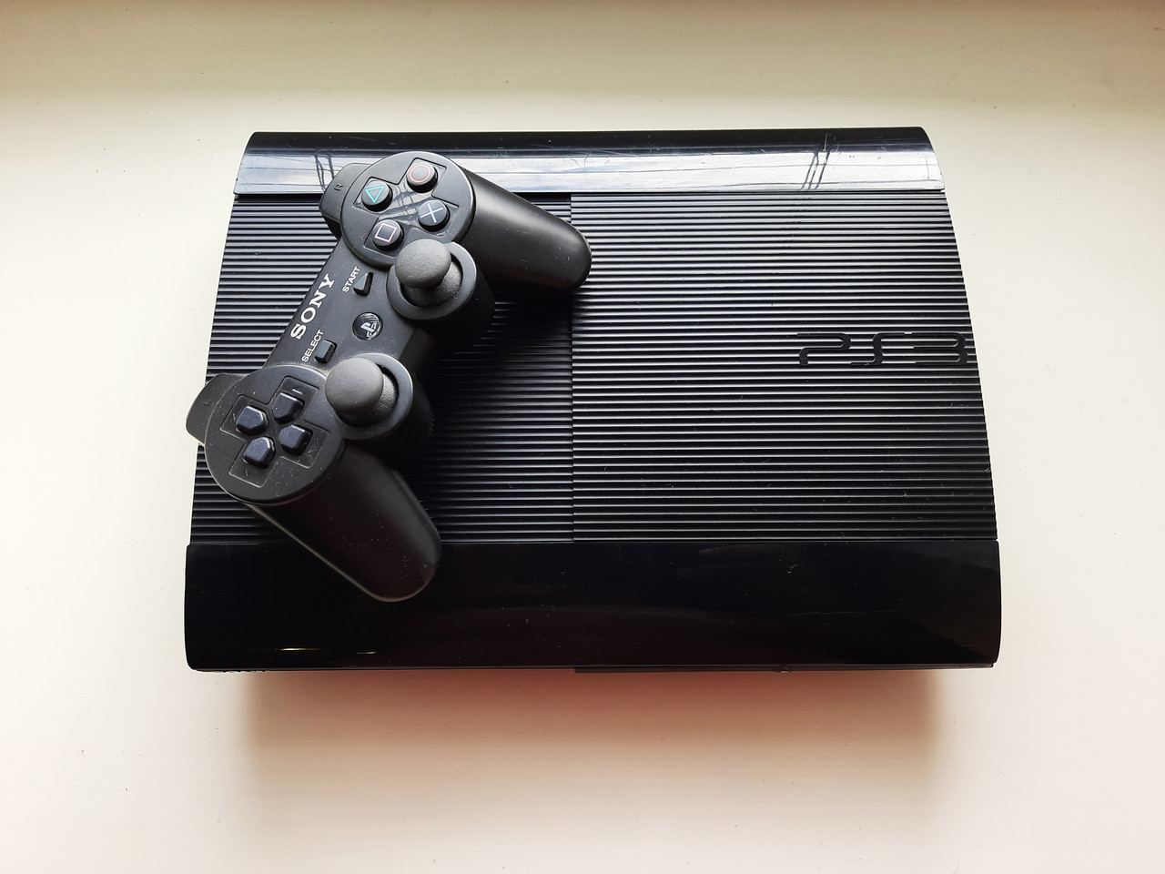 Приставка Playstation 3 Super Slim на 500 Gb, Прошитая + 50 Игр (ID ...