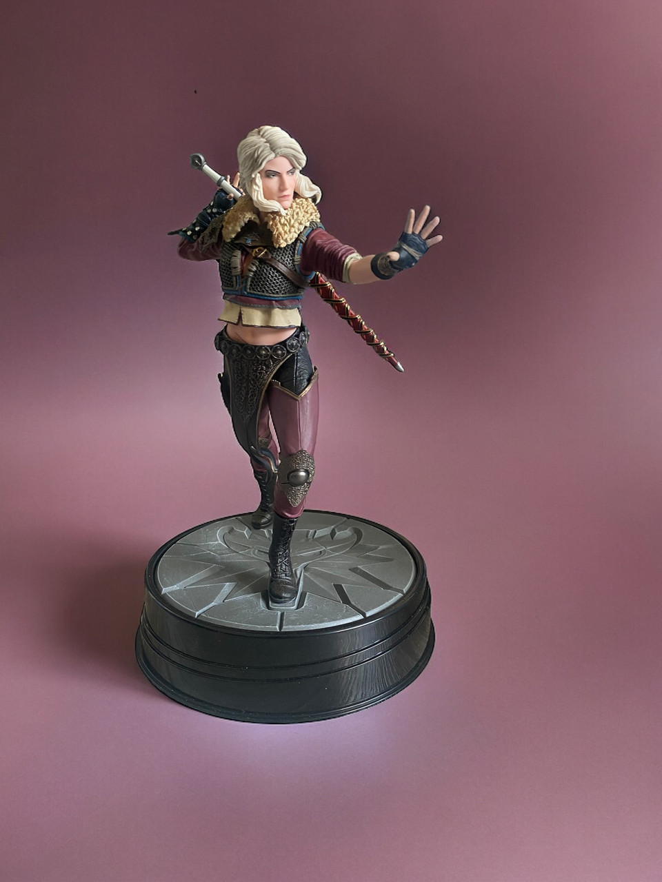 Коллекционная фигурка по Вселенной ведьмак Ciri Цири сувенирная фигурка The Witcher 3 Wild