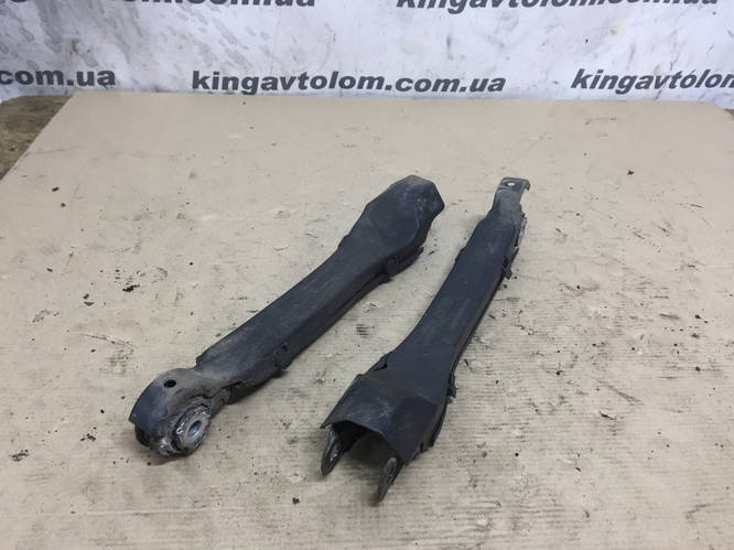 Важіль (тяга) задньої підвіски поздовжній нижній лівий/правий Mercedes ...