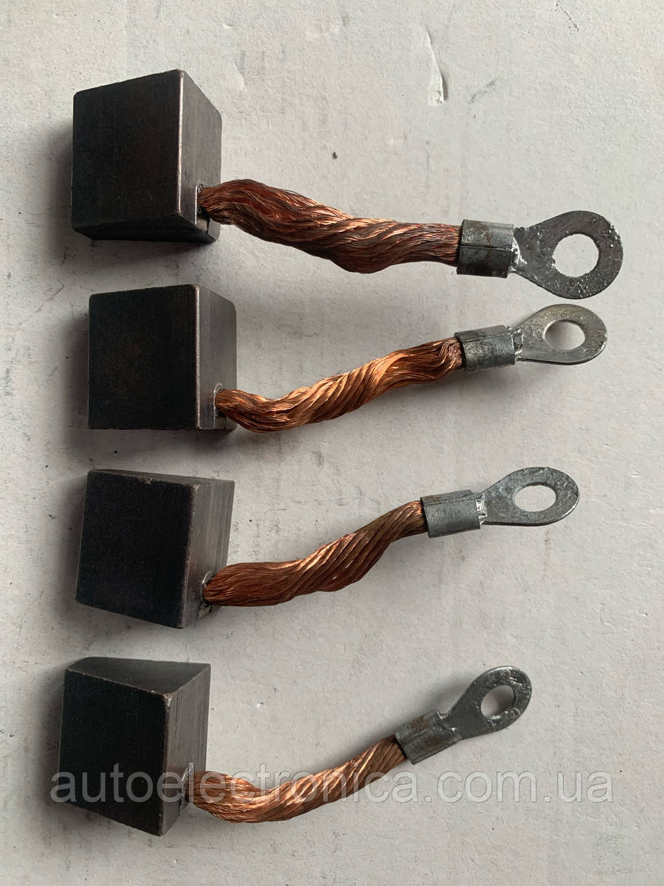 Щетки стартера МТЗ трапеция ЗАВОД (ID#1123848478), цена: 250 ₴, купить ...