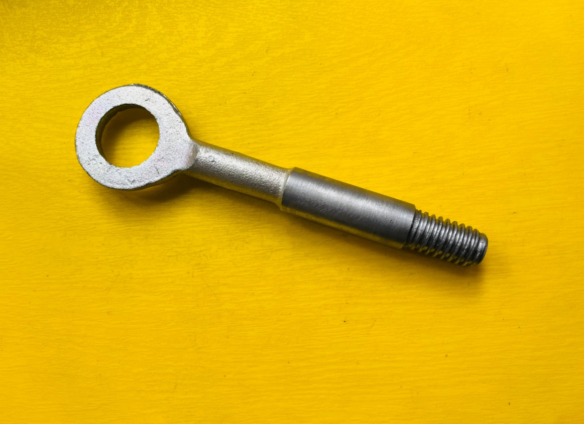 Буксировочный крюк Volkswagen Passat B6 2005-2010 (Фольксваген Пассат ...