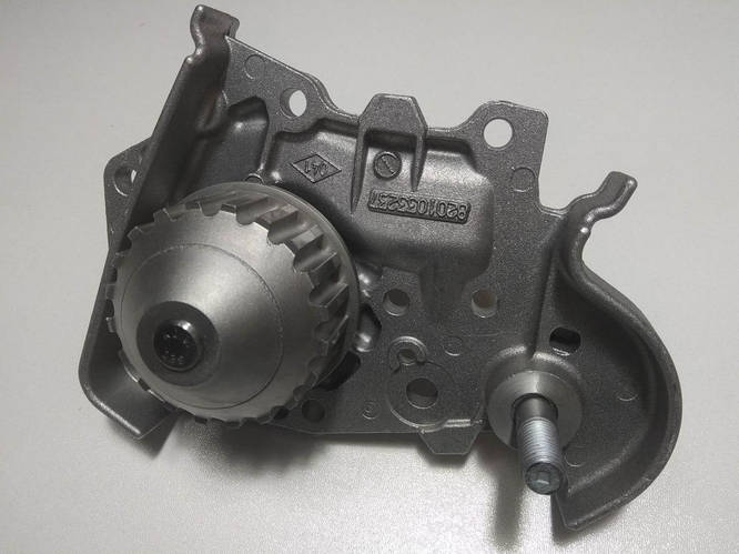 Помпа Logan/Clio/Kangoo/Megane 1.4-1.6 8v, RENAULT (7701478018), цена ...