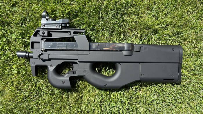 Игрушечный Автомат P90 PRO стреляющий шариками орбиз, Гель бластер на ...