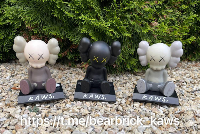 KAWS COMPANION (Cars Series) вінілова фігурка-башкотряс 13см ціна 1 шт ...