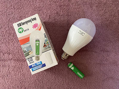 Лампа акумуляторна AP-2915, патрон E27, 15W, змінні 18650 + 2x18650 FLASHL_AP-2916 Китай, ціна ...