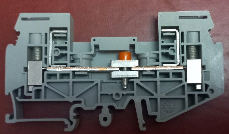 Вимірювальна клема з розмикачем URTK 6 по лучшей цене в Интернет ...