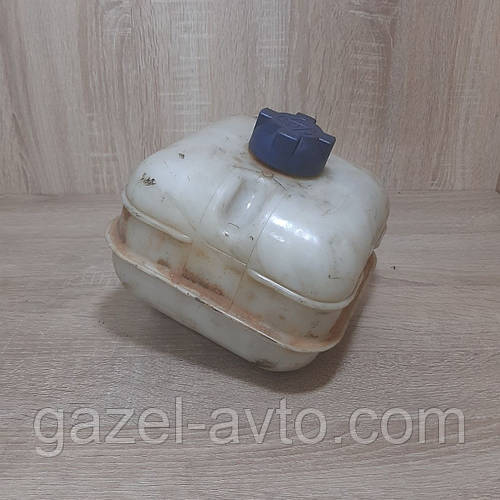 Бачок расширительный Газель, Соболь нового образца Б/У в хорошем ...