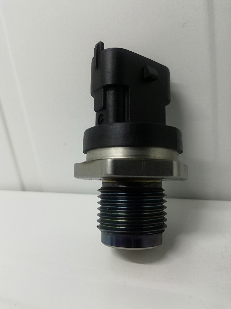 Датчик давления топлива в рампе Renault Megane 0281002921 504152959 (ID ...