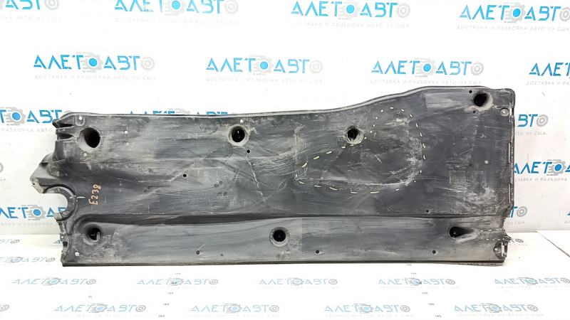 Защита днища правая VW Tiguan 18-24 примята, затерта, отсутствует ...