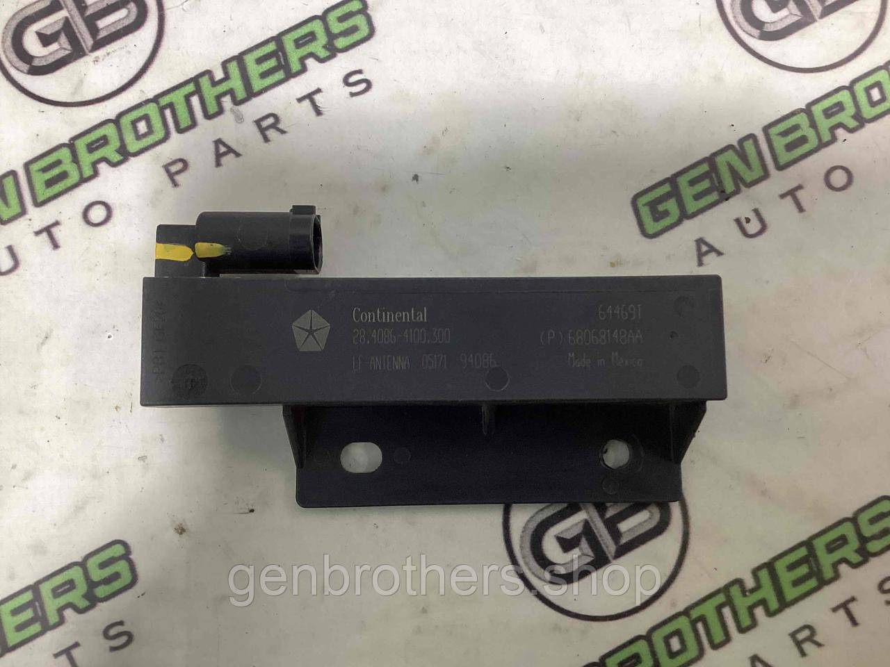 Антена, підсилювач антени 68068148AA Dodge Journey 2017 (ID#2377425989 ...