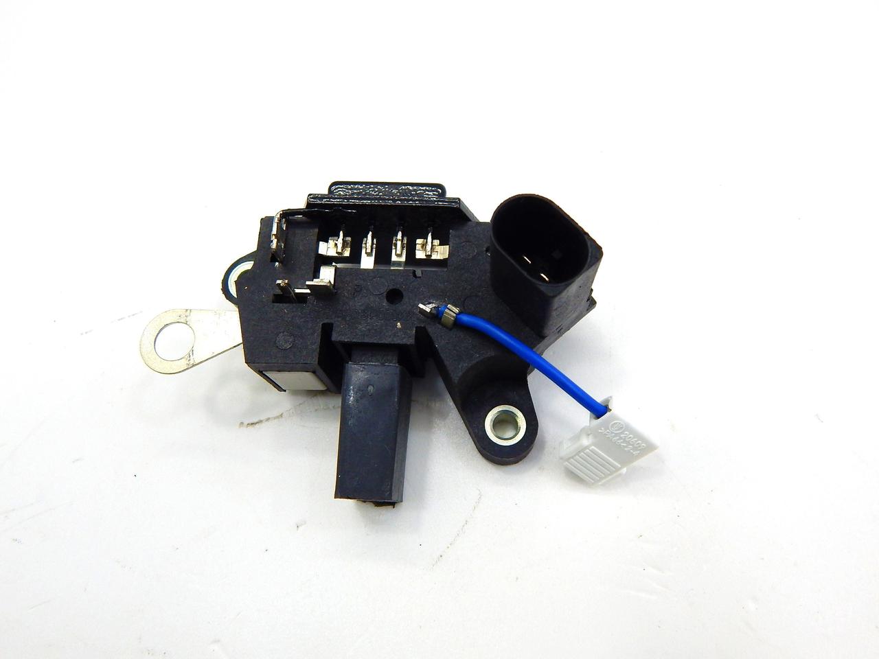 Регулятор напряжения ВАЗ 1118 Калина 14В 5А (пр-во Завод) З 505043 - OD ...