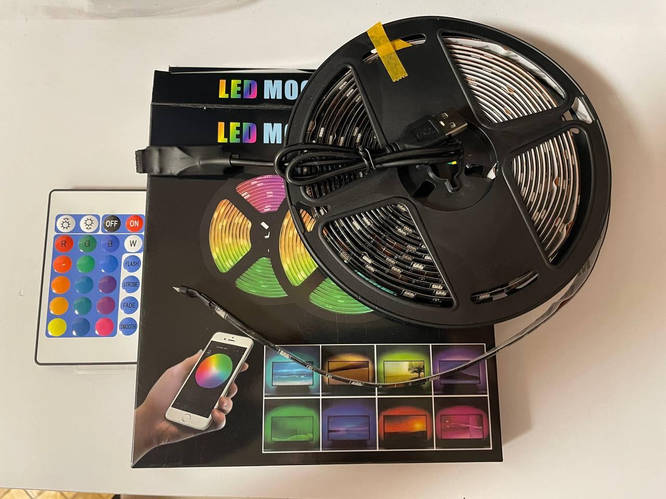 Светодиодная RGB лента SF-10, USB, 5 метров, с пультом, на самоклейке ДТ (ID#2474131971), цена ...