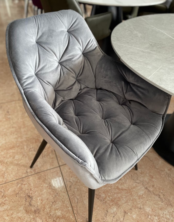 Стілець м'який на металевих ніжках чорного кольору M-65 Vetro, оббивка сірий велюр - купити за ...