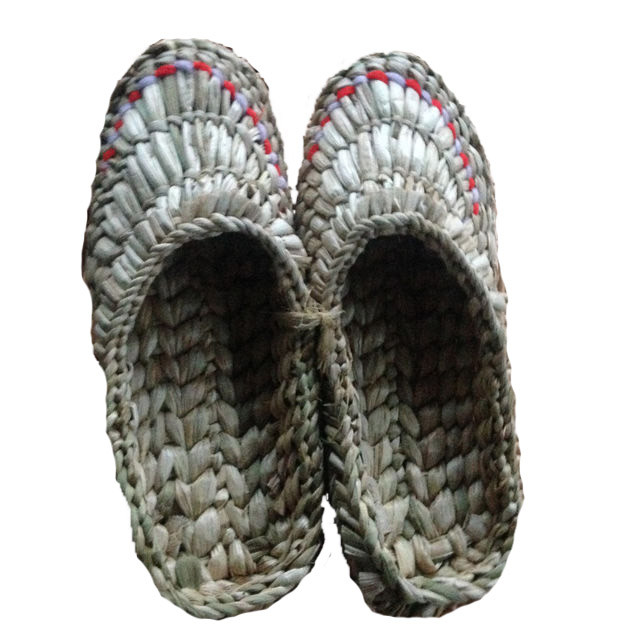 Плетеные лапти: продажа, цена в Закарпатской области. Корзины, плетеные ...