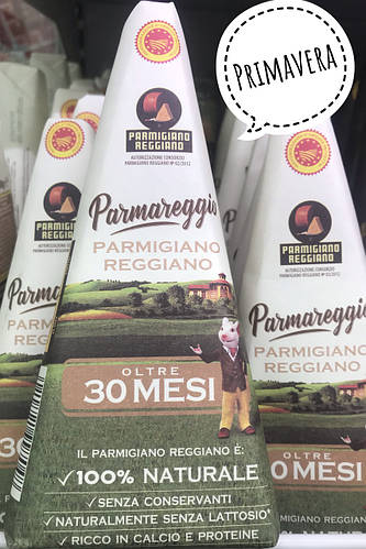 Сир твердий Пармезан Мишка 30 міс. Parmigiano Reggiano 200g (ID ...