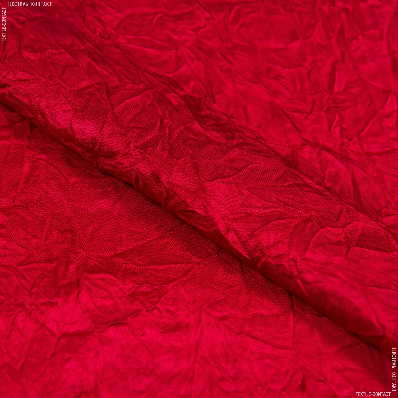 Тканина платтяний атлас Платон креш червоний (190г/м.кв 140см) 186406 ...