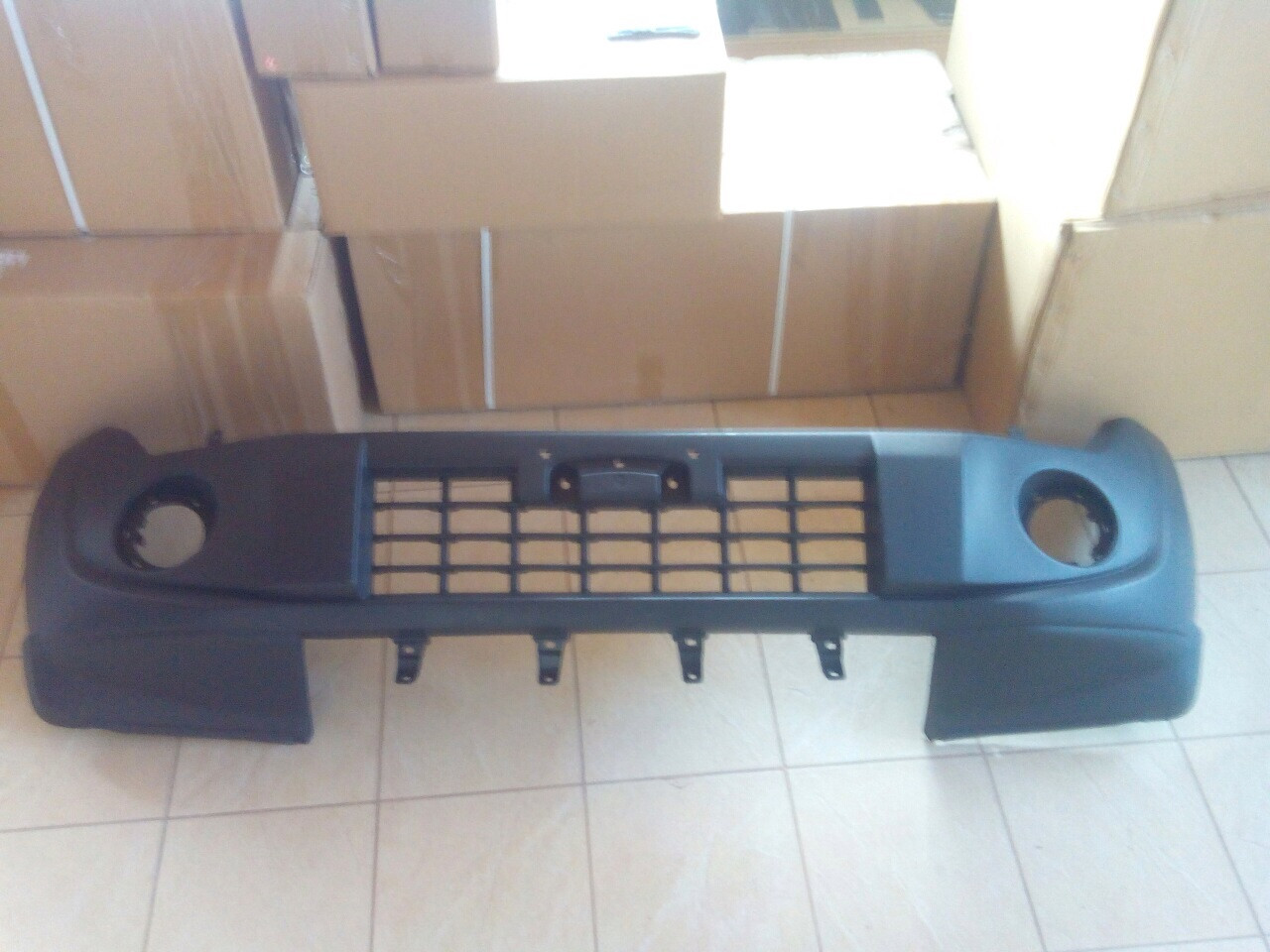 Передний бампер Mitsubishi Pajero Wagon IV 2012-2015 6400F214 - купить ...