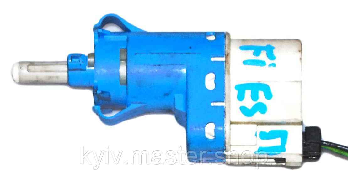 Б/У Датчик положення педалі гальма 2 піна 3M5T9C872AC FORD Fiesta 09-17 ...