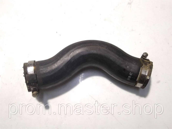 Б/У Патрубок інтеркулера від турбіни до радіатора 282622F450 HYUNDAI ...