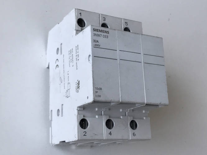 Модульний тримач для запобіжників Siemens 3NW7033 3Pol 32A (ID ...