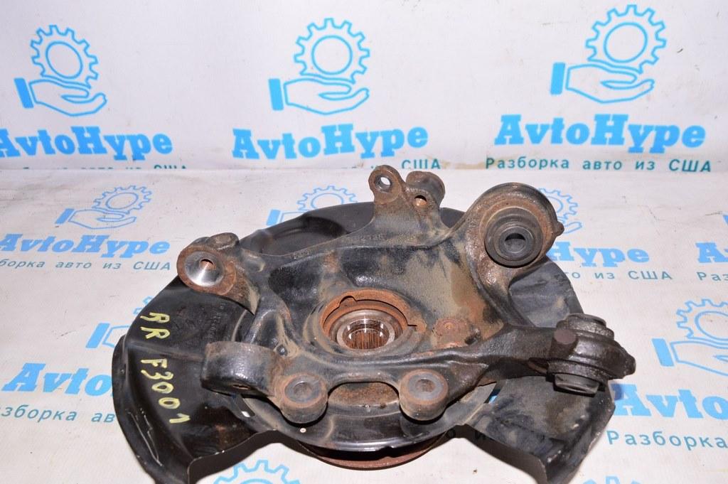 Цапфа зі маточиною задня права BMW 3 F30 12-18 із захистом, AWD (01 ...