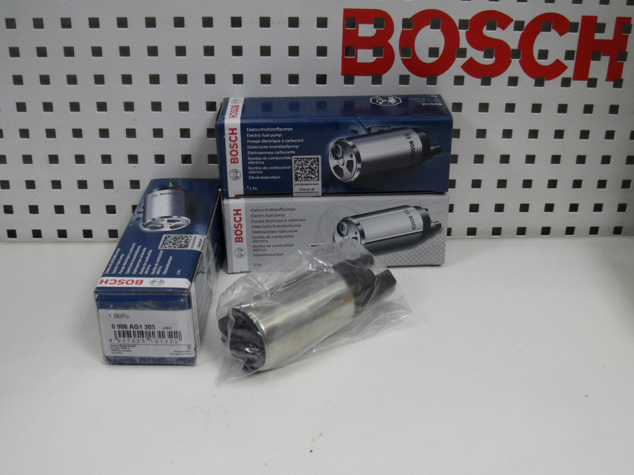 Бензонасос BOSCH 0986AG1303, 23221-28020, 23221-20040, 23221-28020 ...