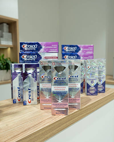 Відбілююча зубна паста Crest 3D White Brilliance Hydrogen Peroxide (ID ...