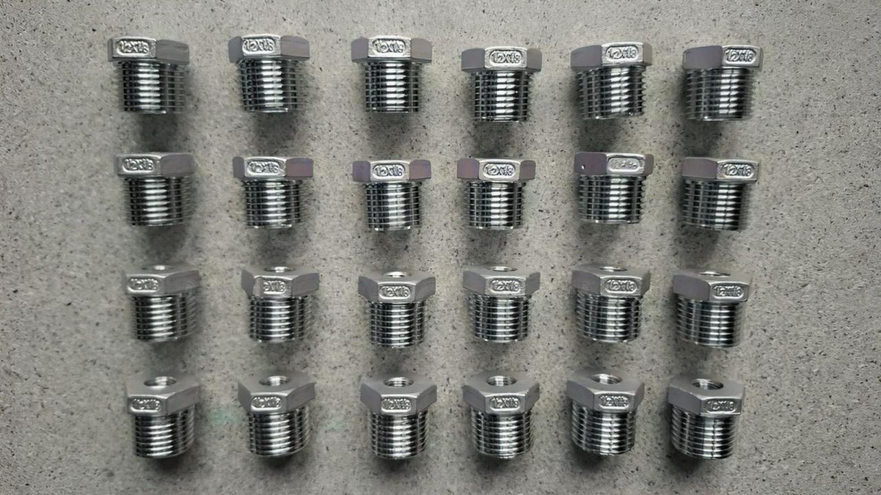 Футорка нержавіюча Ду 15 (1/2") зовнішня на Ду 6 (1/8") внутрішня ...