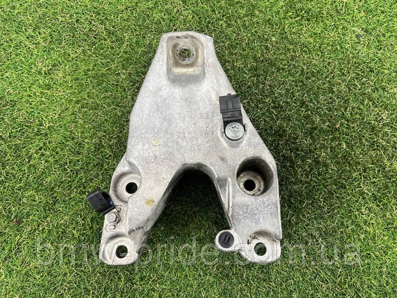 Кронштейн двигуна BMW X3 F25 3.0 2012 лівий. (б/у), ціна: 407 ₴, купити ...