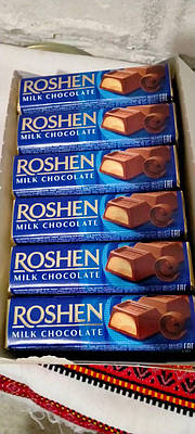 Шоколадний батончик Рошен Roshen з ромовою начинкою 43 г х 30 шт. в ...