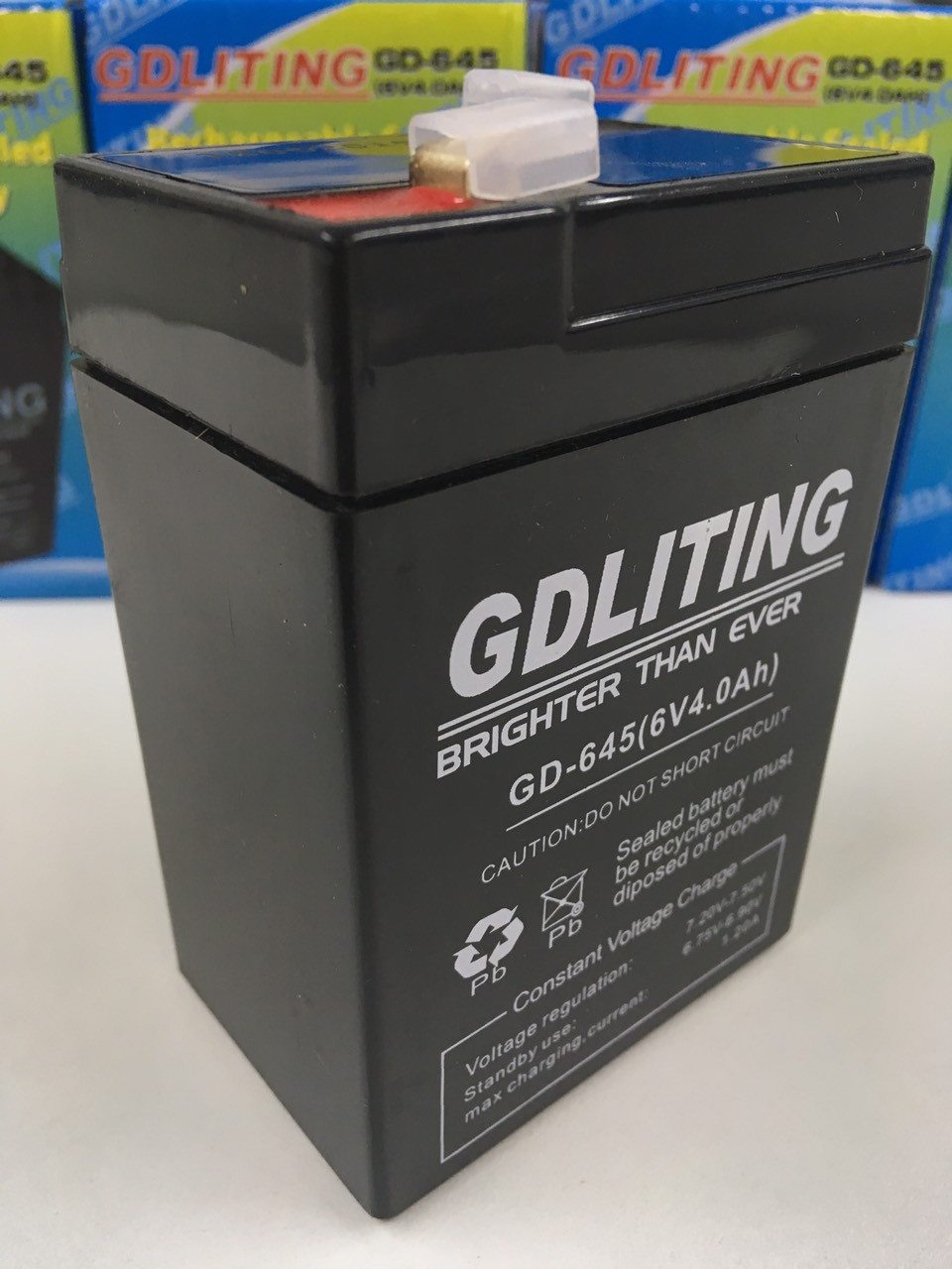 Потужний акумулятор GD LIGHT GD-645: стабільне джерело енергії 6V, 4 ...