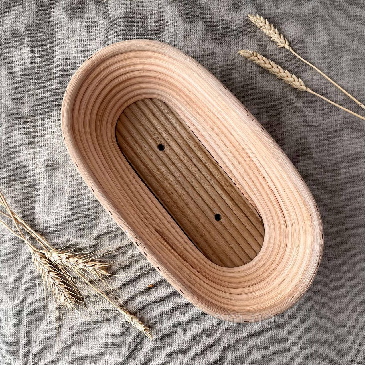 Ротанговая корзина для расстойки теста с деревянным гравированным дном ...