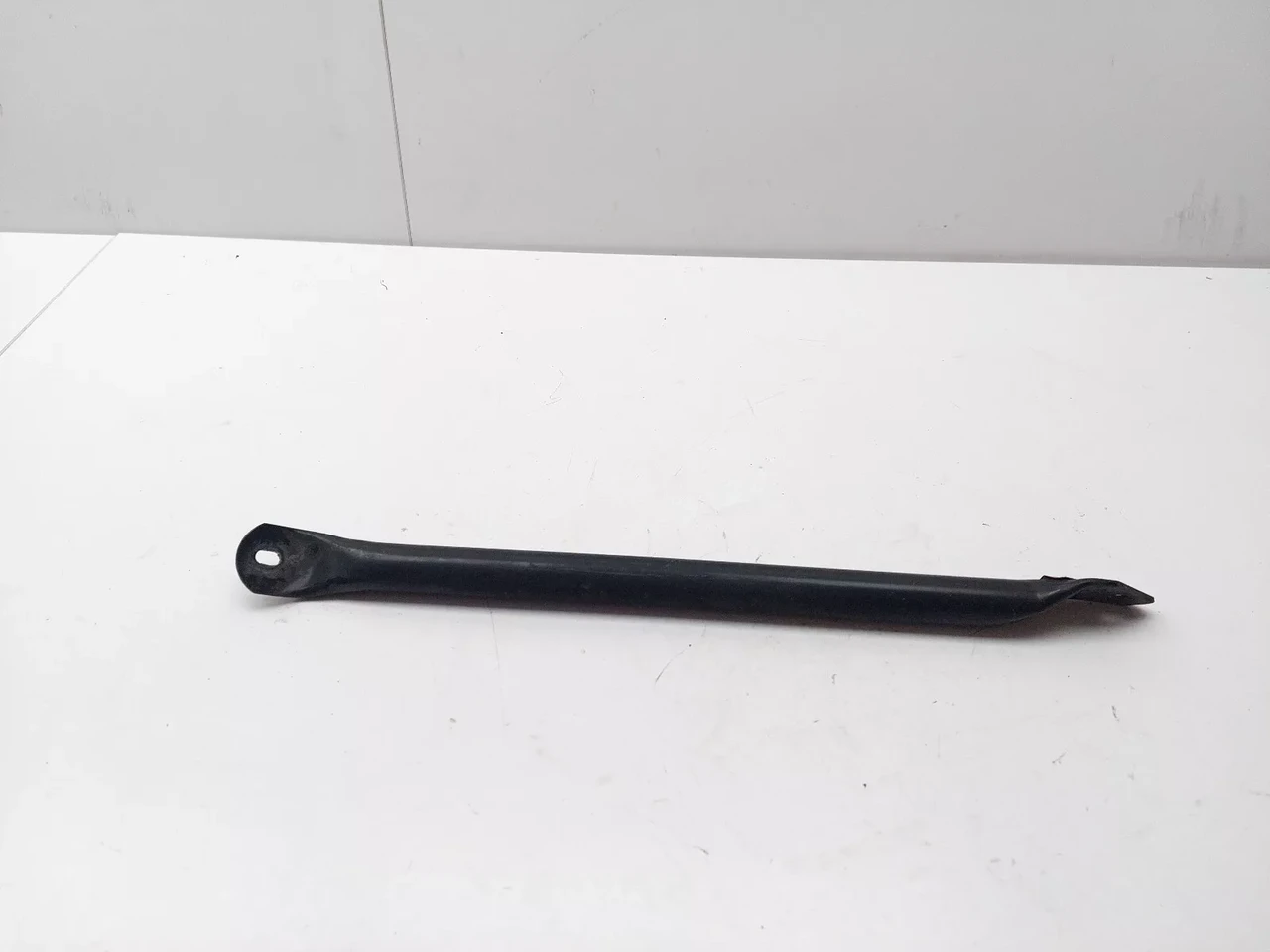 Кронштейн панели правый (трубка) алюминий BMW X3 F25 11-17 (Тайвань ...