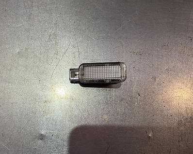 Плафон подсветки салону q5 - купить недорого, Prom.ua: цены, акции и ...