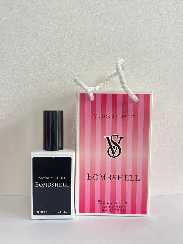 Парфум Victoria Secret Bombshell 50 мл у подарунковій упаковці (9055H ...