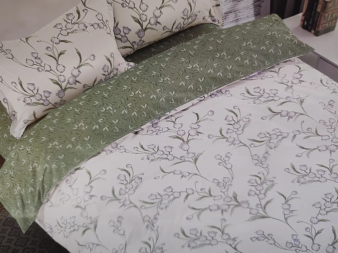 Постельное белье зима лето с двума одеялами Laura Grand - купить по ...