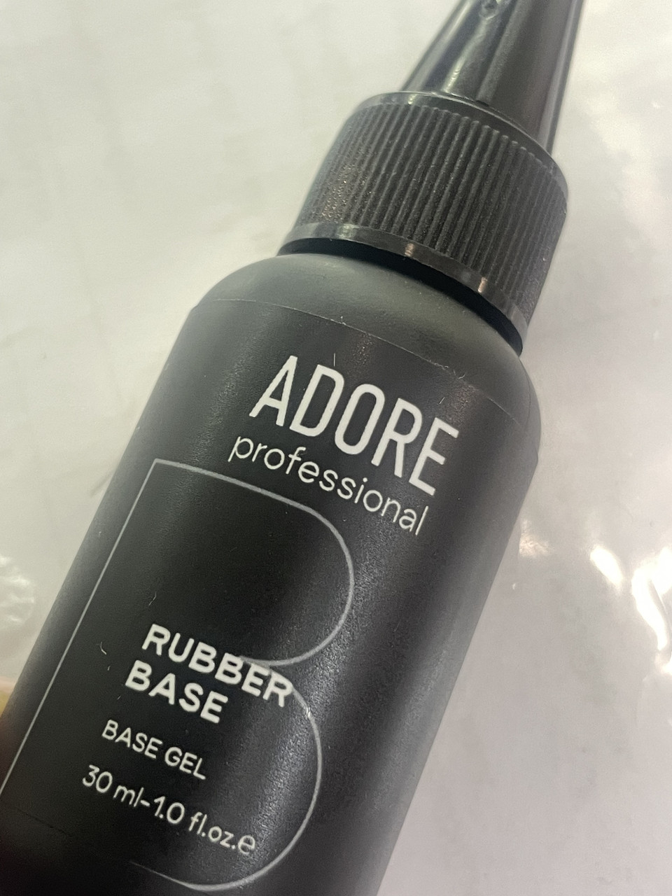 База каучукова для гель-лаку Adore Professional Rubber Base.30 мл, ціна: 390 ₴, купити на Prom.ua