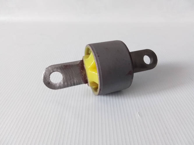 САЙЛЕНТБЛОК ПОЛІУРЕТАНОВИЙ ЗАДНЬОГО ПОЗДОВЖНЬОГО ВАЖЕЛЯ (ЦУКЕРКА) FORD ...