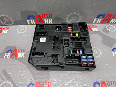 Корпус блоку запобіжників підкапотний Nissan Rogue 21-23 284B96RA0A ...