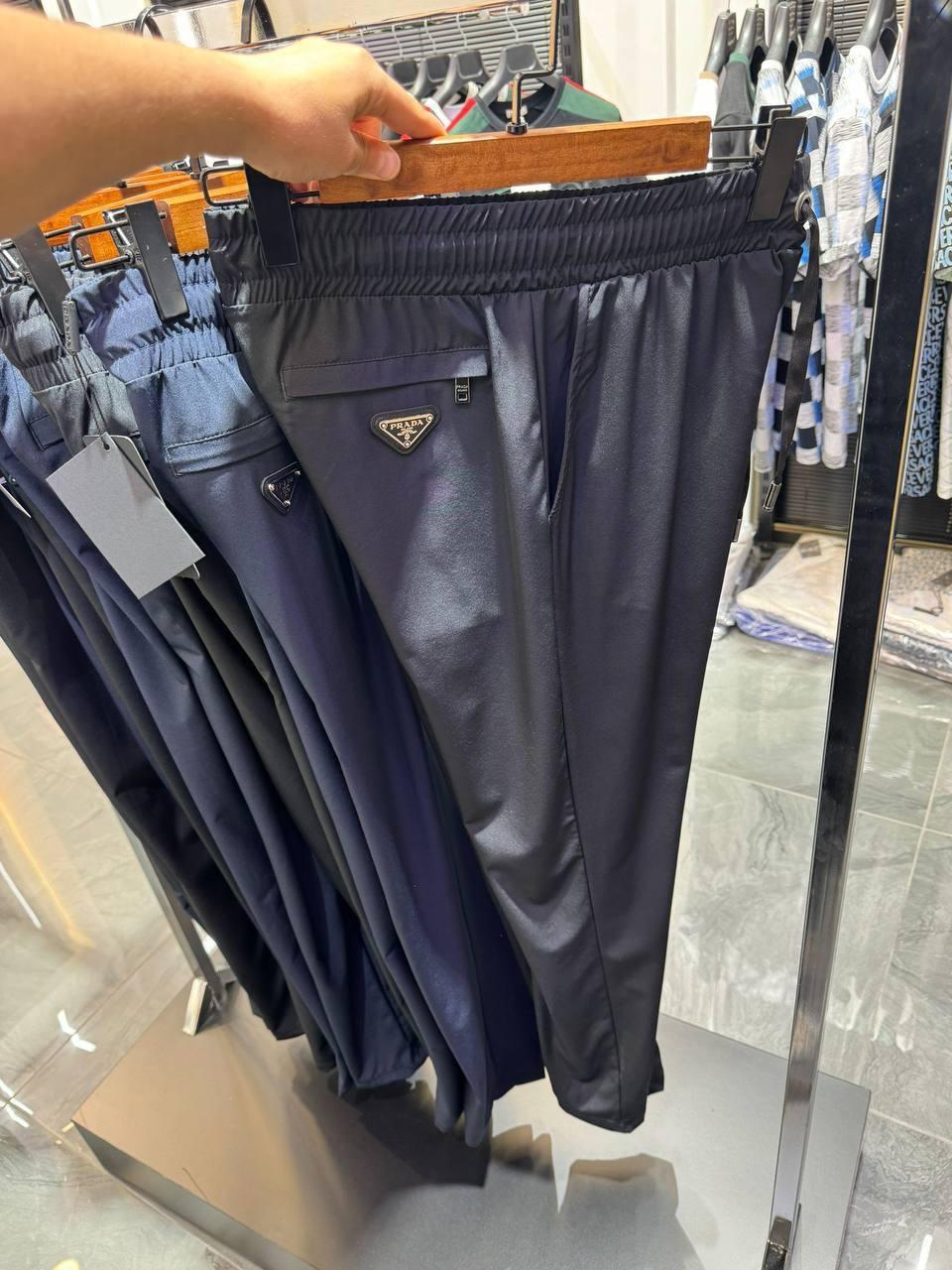 Штани літні PRADA чорні, ціна: 2238 ₴, купити на Prom.ua