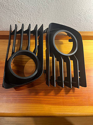 100% ОРІГІНАЛ!! решітка (пр) бампера TOYOTA 5312778030, ціна: 9955 ...