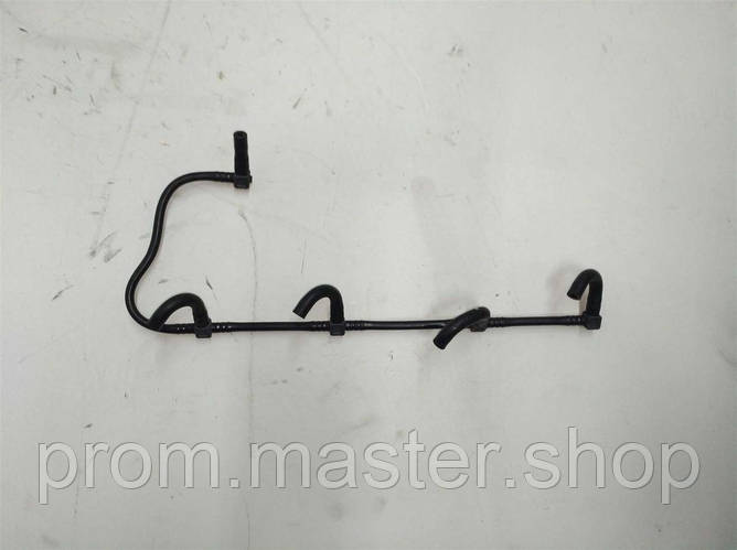 Б/У Трубка паливної системи обратки 8200520596 Renault Kangoo 09-17 ...