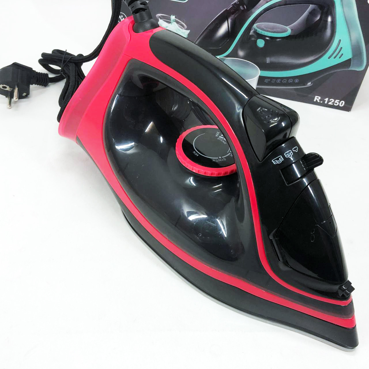 Праска парова RAF R.1250 з керамічною підошвою та функцією самоочищення ...