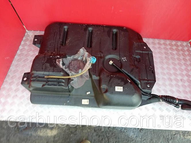 Бак паливний Renault Trafic II, Opel Vivaro II, Nissan Primastar II ...