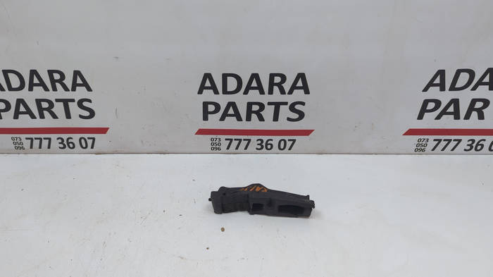 Уплотнитель крыла левый для Audi A6 Premium Plus 2011-2015 (4G0823721 ...