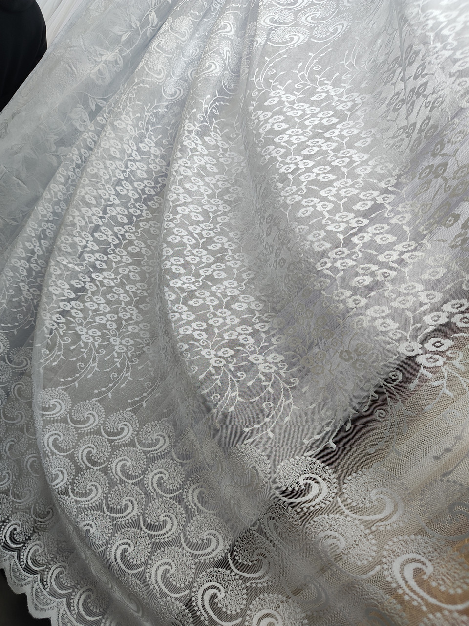 Тюль білий жакард із ламбрекеном Liza купити за найкращою ціною в Хмельницькому від компанії